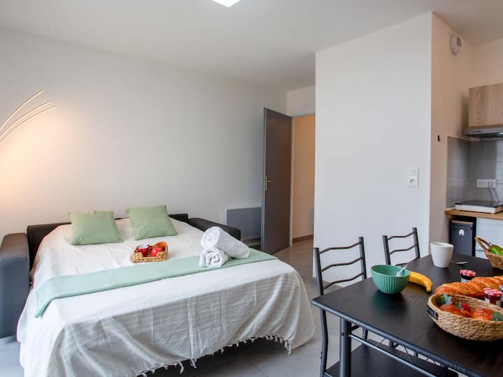 La Source By Interhome - Plage Les Moutiers-en-Retz