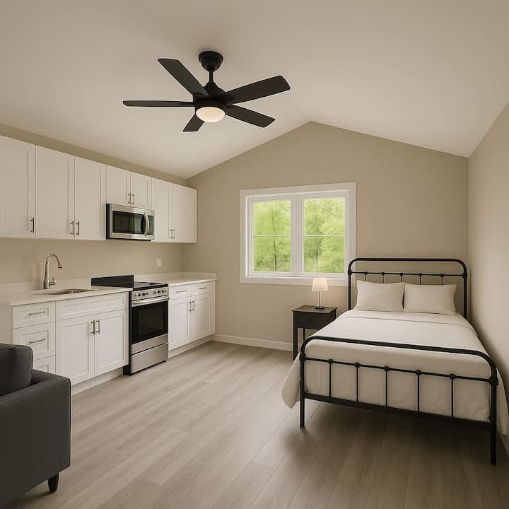 Studio Cottage In Pine Lake #6 - Bracebridge