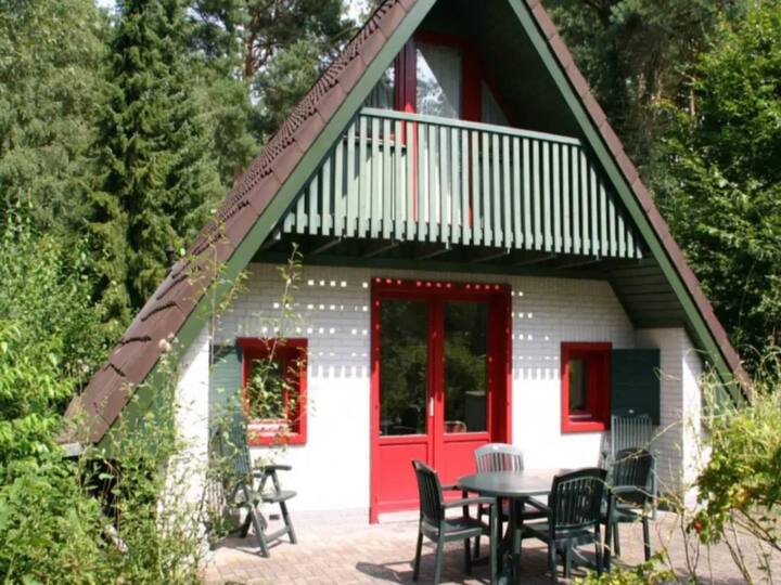 Bungalow à Haaksbergen Près Des Sentiers - Eibergen