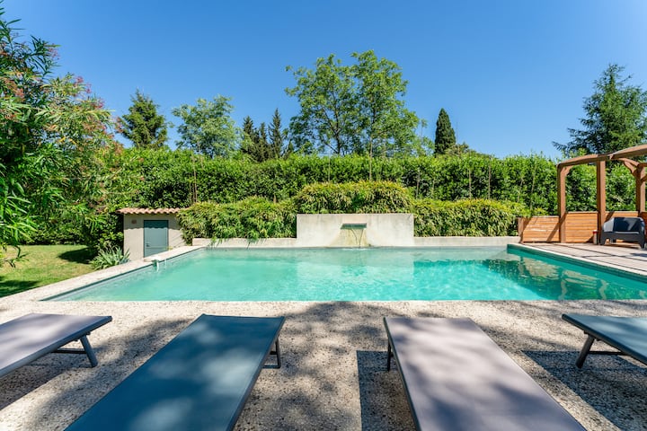 Charmante Villa Avec Piscine - Camargue