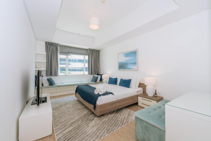 Mayan 2br Escape | Beach Access - Abu Dhabi