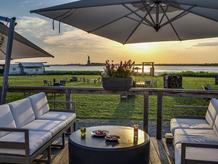 Secluded Glamping | Open Dining | Harbor Sunsets - New York City