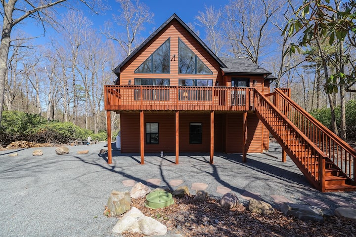 Lux Retreat In Split Rock|hot Tub|fire Pit|game Rm - Pennsylvania