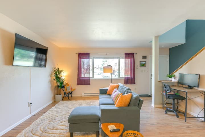 5 Mi To Hot Springs: Pagosa Springs Condo - Pagosa Springs, CO