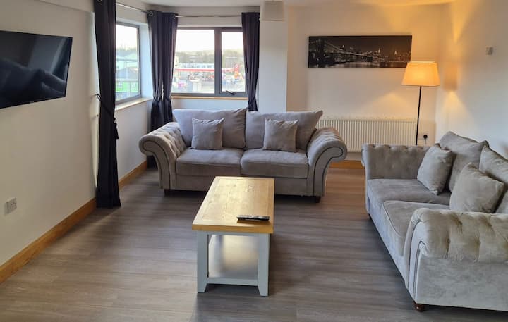 Port House Two Bedroom Apartment - Letterkenny
