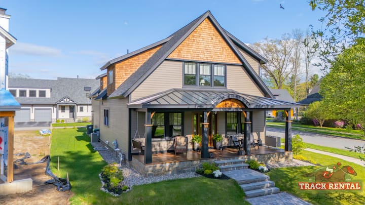Oak Ridge Elegance - Saratoga Springs, NY