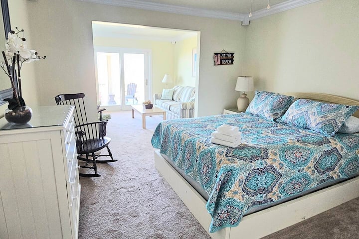 1817 Oceanfront Suite 3 - Kill Devil Hills, NC