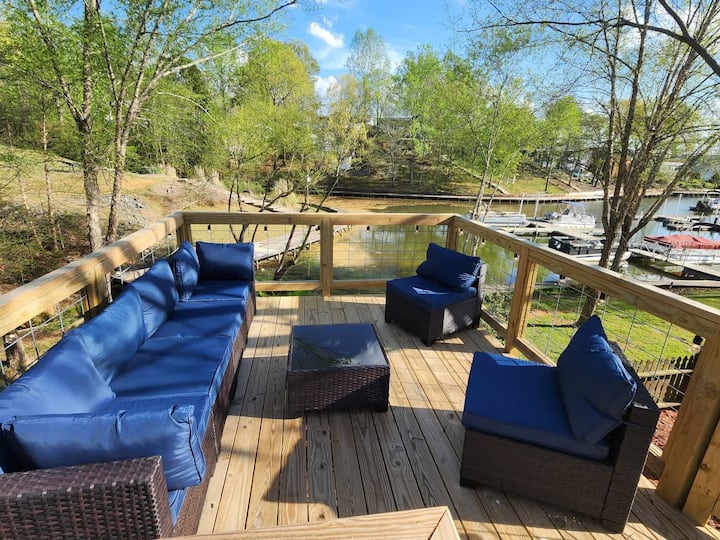 Badin Shores  Lake Home  Lots Of Amenities - Tuckertown Reservoir, NC