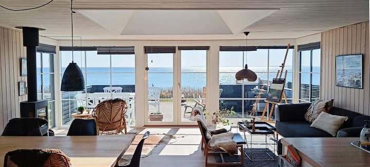 A Sparkling Sea View And Waves In Juelsminde - Juelsminde