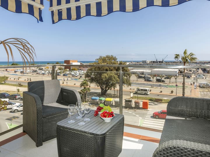 Edificio Maritimo By Interhome - Vilanova i la Geltrú