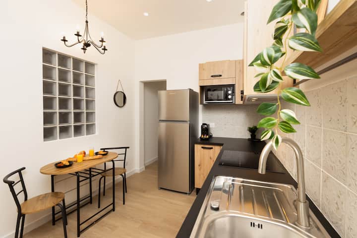 Magnifique Logement Au Style Médiéval-au - Carcassonne