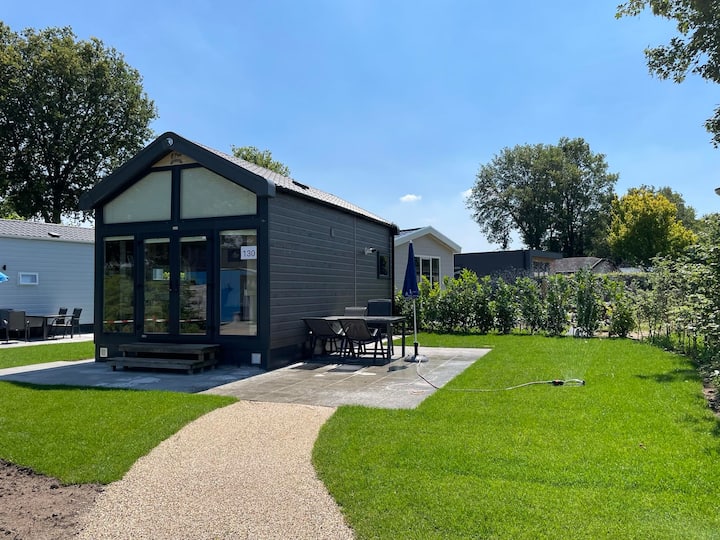 Tinyhouse 'Egel' | 2 - 4 Persons - Barneveld
