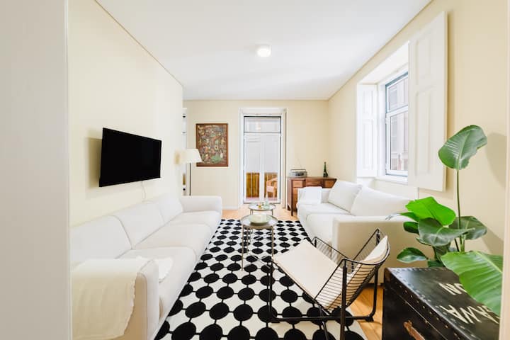 Modern Central 4+1 Bedroom Haven - Lissabon