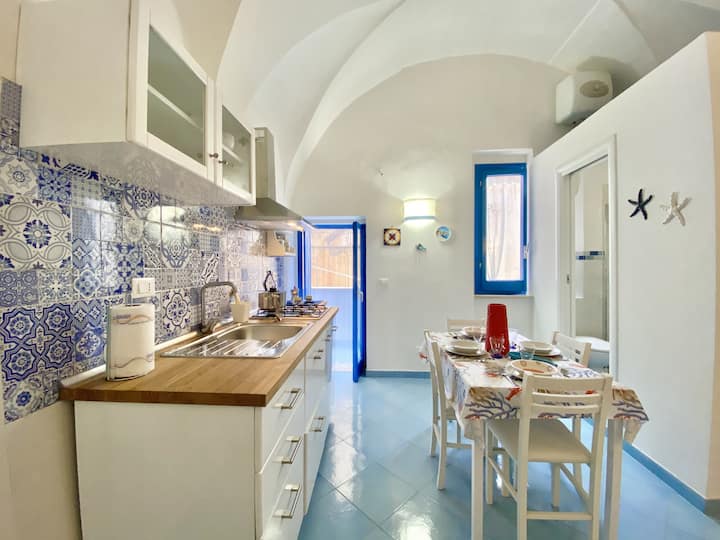 Holidaycasa Teresa - Monolocale Nel Cuore Del Cent - Sperlonga