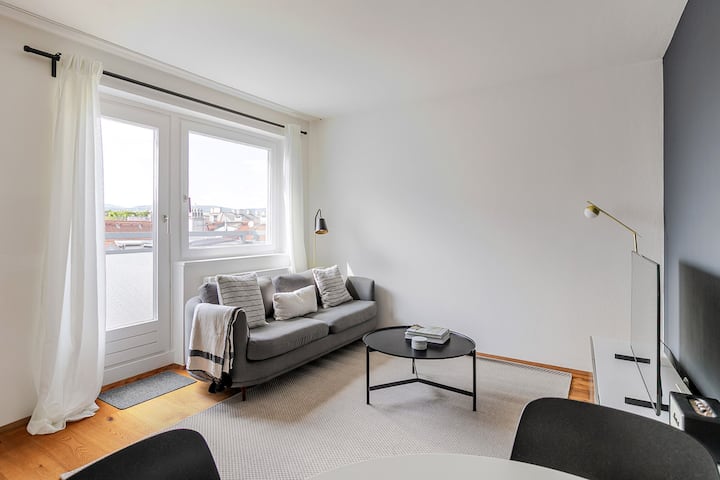 Blueground | Alsergrund, Balcony, Nr Votivkirche - Viena