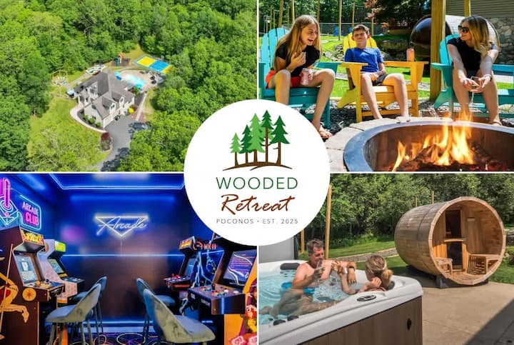 Sleeps 14! Pool Hot Tub Sauna Pickleball Arcade - Tannersville, PA