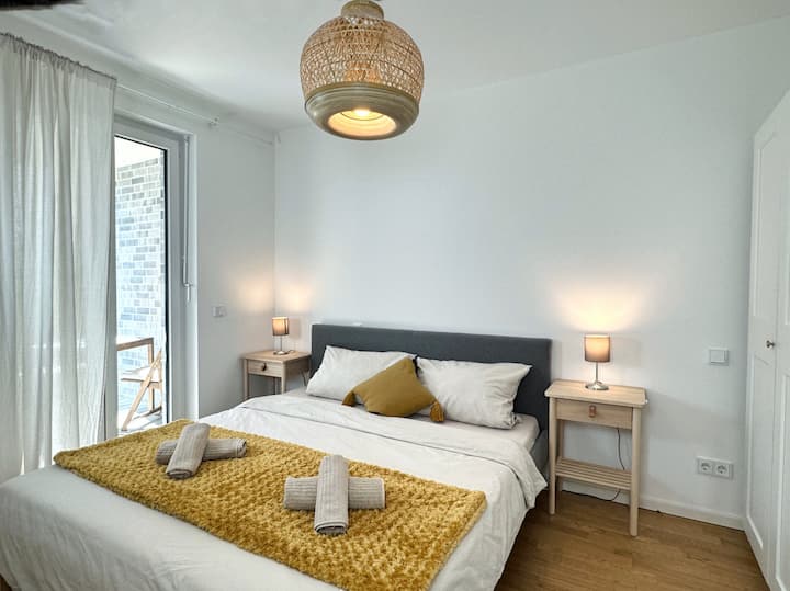 Holidayhome Apartments | Airport Deluxe Condo - Schönefeld