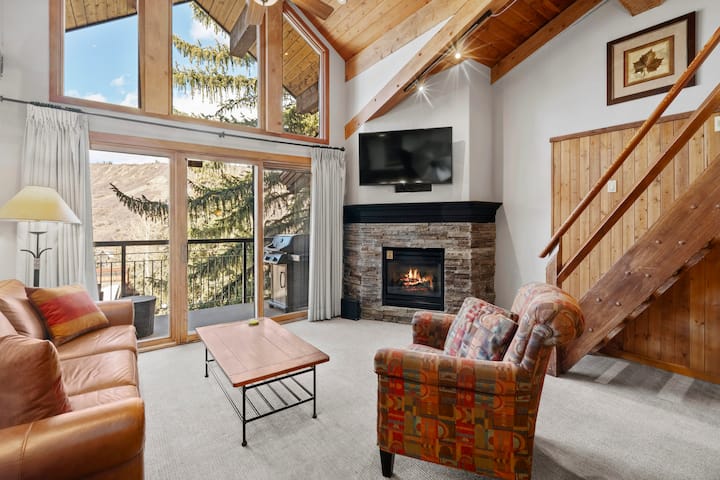 Crestwood 3302 Deluxe 1 Bedroom Plus Loft - Snowmass Village, CO