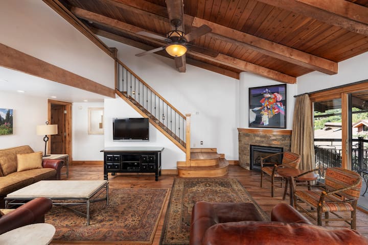 Crestwood 2315 Premier 3 Bedroom - Snowmass Village, CO