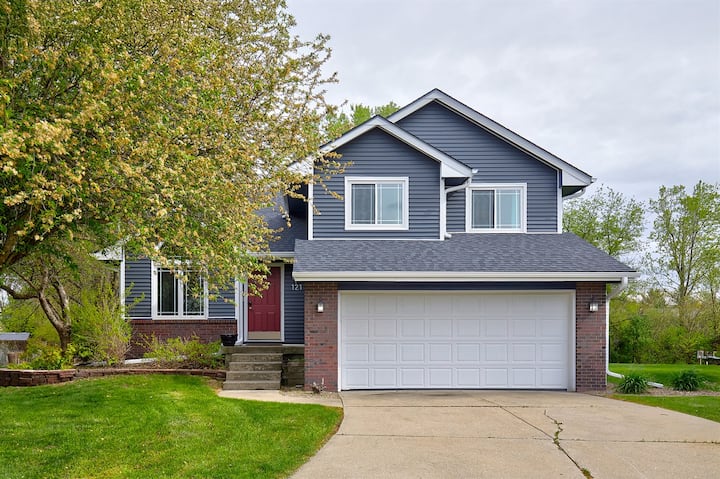 Backyard Oasis In West Des Moines - West Des Moines, IA
