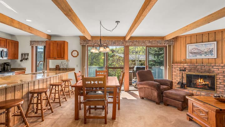 Woodbridge 15a | Snowmass Vacations - Snowmass Village, CO