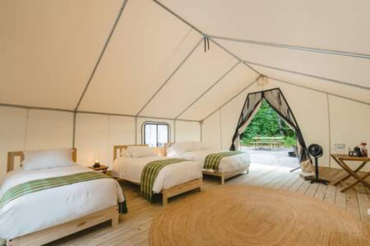 Luxury Canvas Group Glamping Tent | Adirondacks - Corinth, NY
