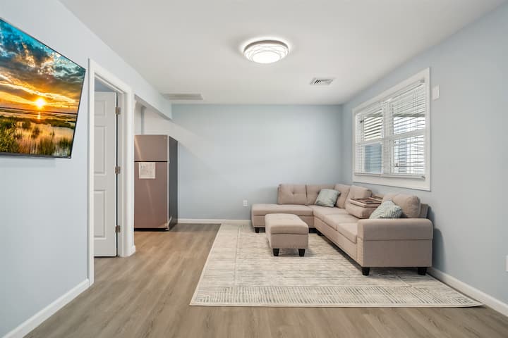 Modern 3br Condo | Walk To Beach, Boardwalk & Bay - Stone Harbor, NJ
