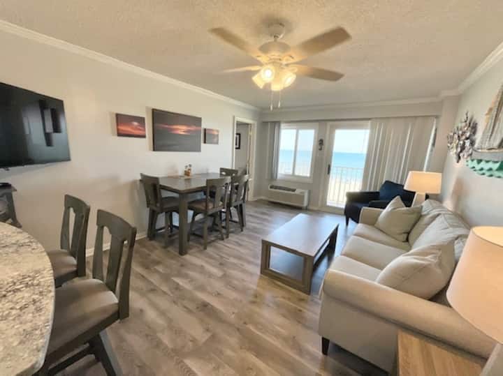 Unit 505 -Beautifully Renovated Oceanfront Getaway - Virginia Beach, VA