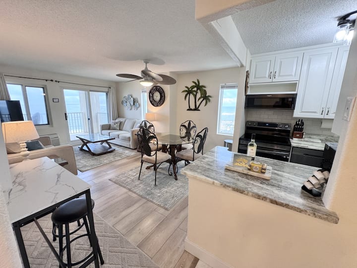 Unit 907-spacious 3 Bedroom W/south Water Views! - Virginia Beach, VA