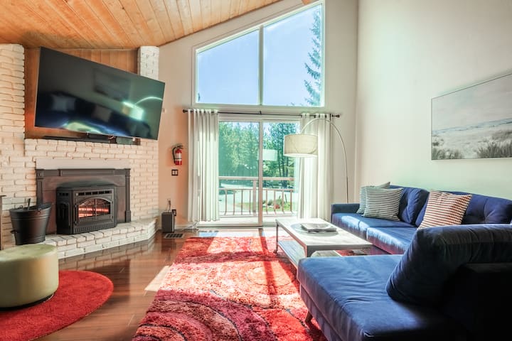 Townhouse Near Golf, Shuttle, Pool And Spa 628 - Mammoth Lakes, CA