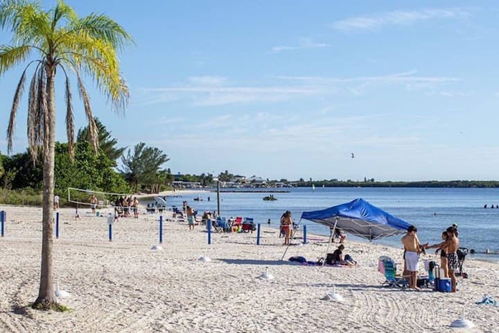 Little Harbor Resort B202 Tampa Bay Fl Beach, Hot - Apollo Beach, FL