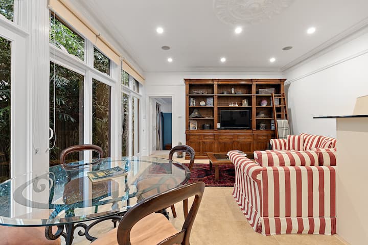 The Garden Retreat -North Sydney - North Sydney