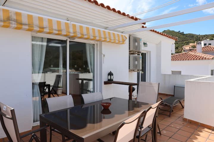 Spacious Penthouse With Balcony - Benahavís
