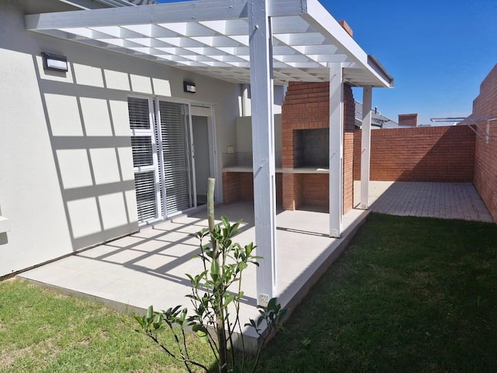 Luxury Villa - George