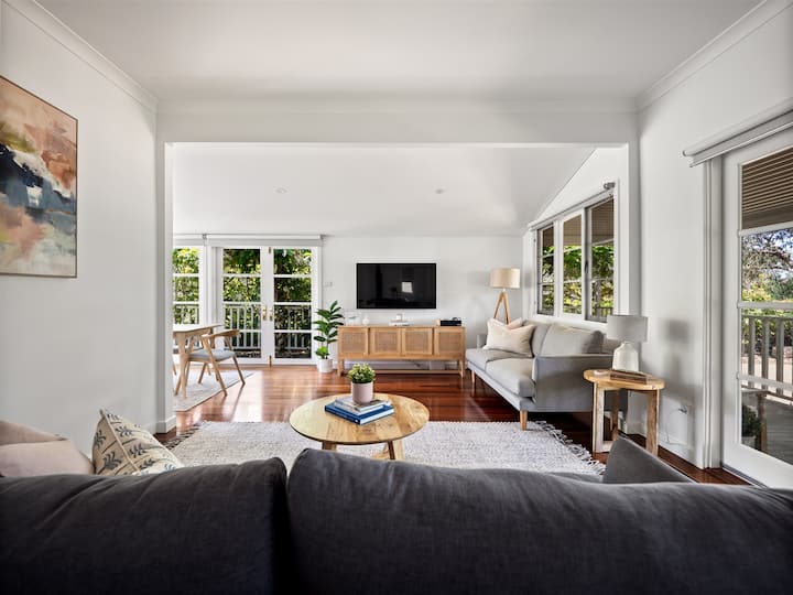 Newberry Cottage: Beach, Games & Alfresco Bliss - Dunsborough