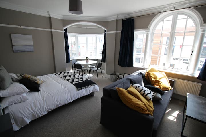 One Bedroom Studio Apartment - Isle of Wight