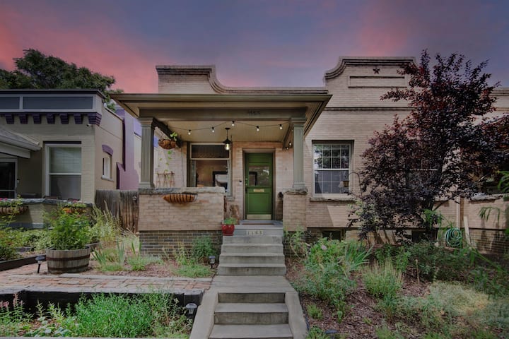 Walkable Cheesman Park Garden Bungalow - Washington Park - Denver