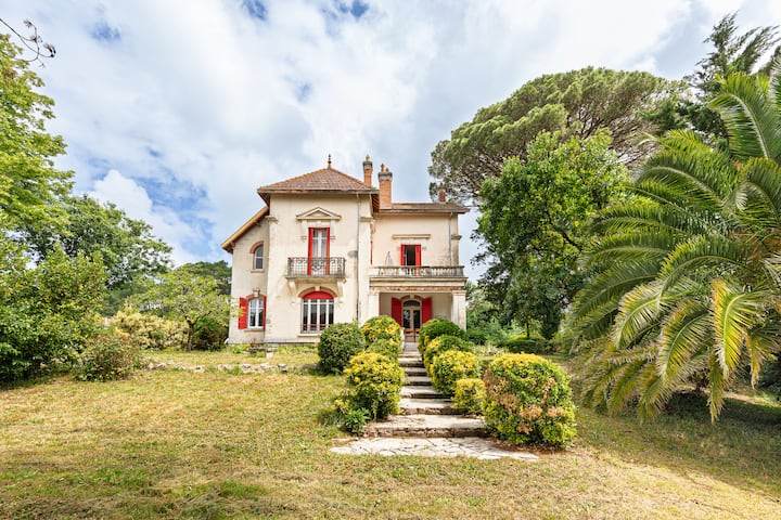 Etage Maison Bourgeoise Dans Parc - Capbreton