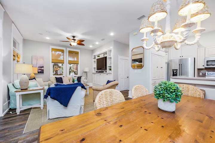 Private Pool | 3 Br Suites | Gated Beach Community - Destin, FL