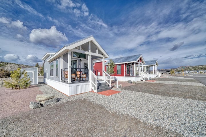Park Model Cabin With Queen Loft - Salida, CO