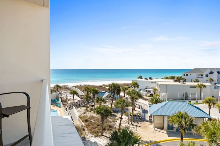 Last Min March Deals! Pool, Beachfront, Gulf Views - Okaloosa Island, FL