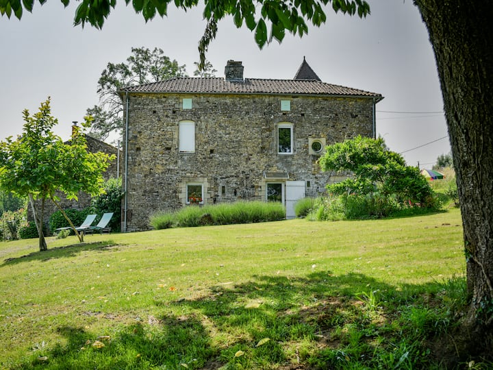 Petit Gîte Confortable Au Milieu Du Nature - Puy-l'Évêque