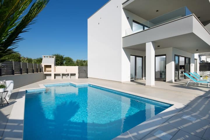 Villa Fasana-apartment 1 - Pula