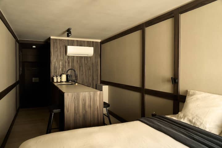 Elegant Double Room For Two - Gent