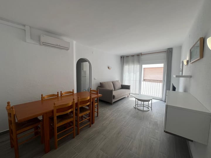 Bel Appartement Au Centre De Rosas Av-77 - Cadaqués
