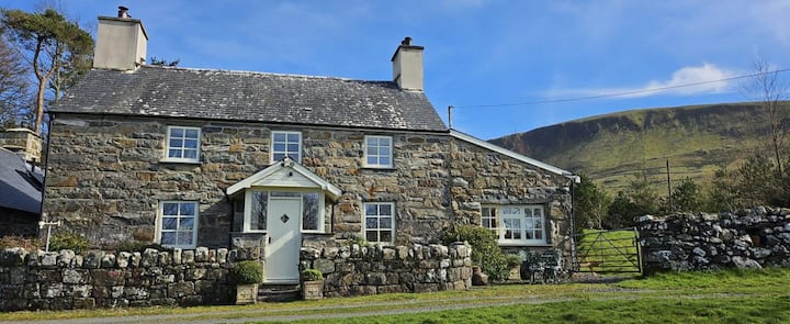 4 Bed In Arthog (Oc-b31966) - Barmouth