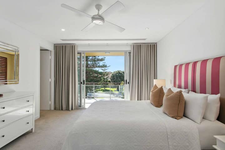 Cottesloe Beach Haven - コッテスロー