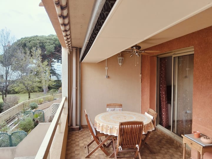 Appartement Au Port De Hyères - Parc Olbius Riquier