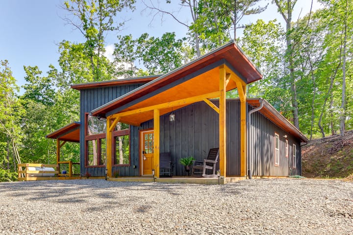 4 Mi To Dtwn Ellijay: Cabin W/ Pool & River Access - Ellijay