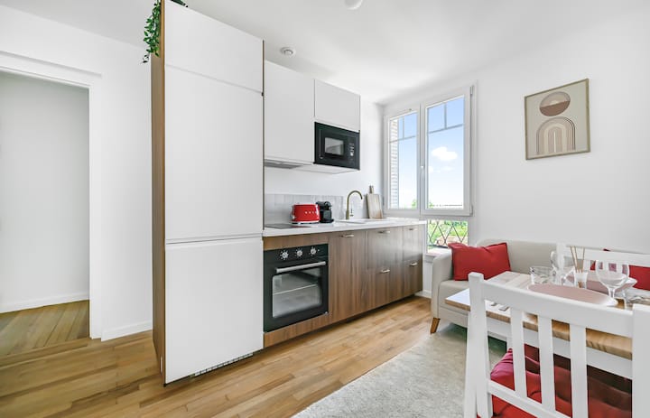 Studio Rénové Proche La Défense - Nanterre